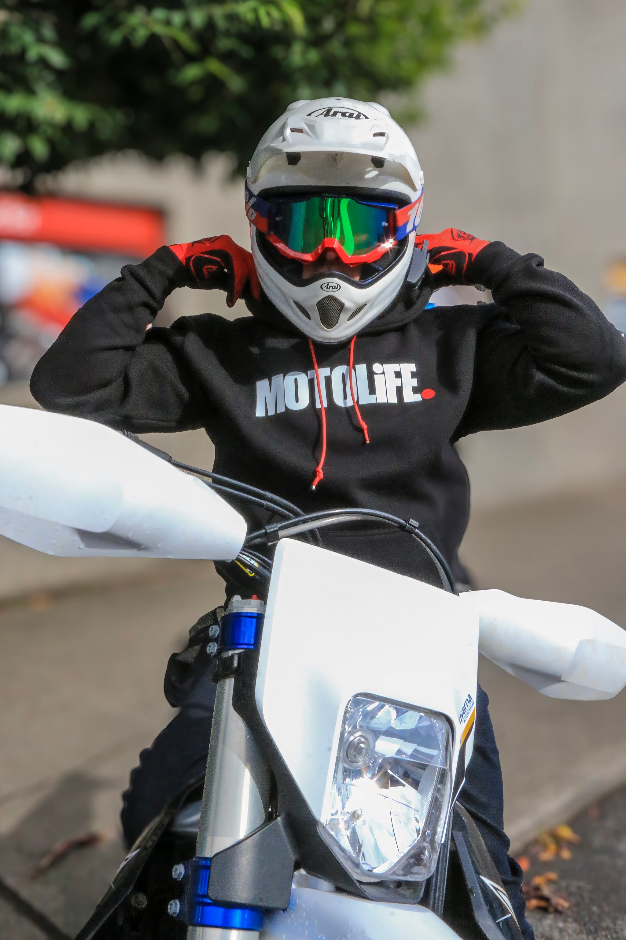 Motolife — Threads that Fuel – Motolife, Inc.